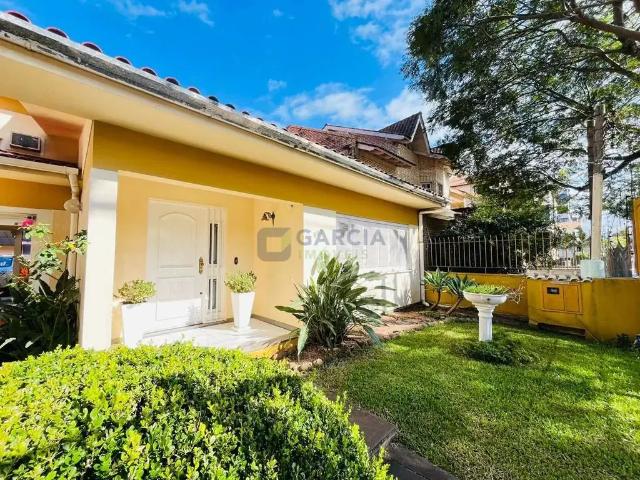 Casa / Sobrado para Venda em Porto Alegre/RS Jardim Itu Sabará 3 Quartos
