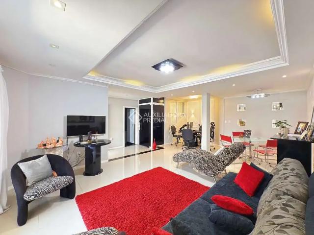 Casa / Sobrado para Venda em Porto Alegre/RS Jardim Itu Sabará 3 Quartos