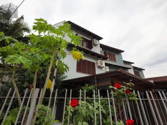 Casa / Sobrado para Venda em Porto Alegre/RS Jardim Itu Sabará 3 Quartos