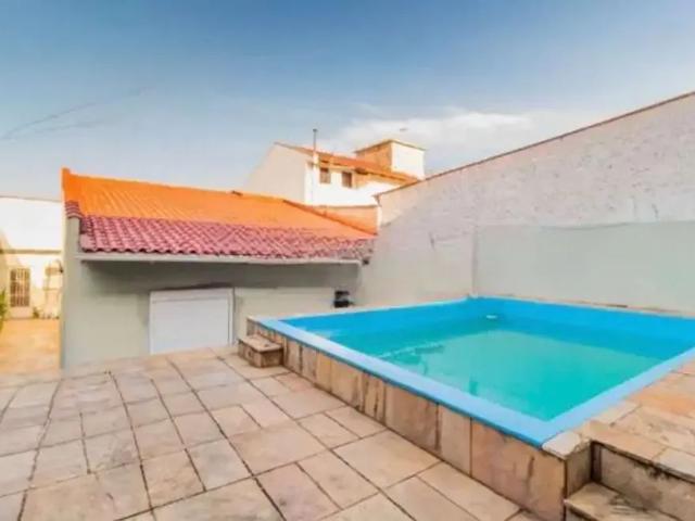 Casa / Sobrado para Venda em Porto Alegre/RS Jardim Itu 3 Quartos