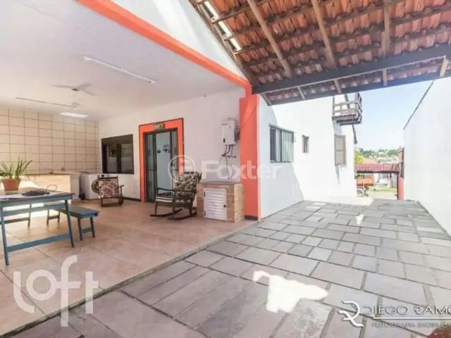 Casa / Sobrado para Venda em Porto Alegre/RS Jardim Sabará 4 Quartos