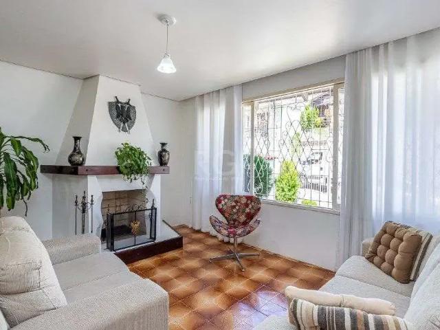 Casa / Sobrado para Venda em Porto Alegre/RS Jardim Itu Sabará 3 Quartos