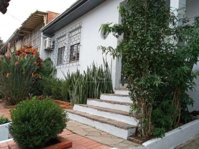 Casa / Sobrado para Venda em Porto Alegre/RS Jardim Sabará 3 Quartos