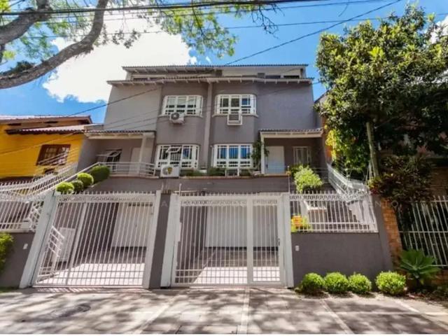 Casa / Sobrado para Venda em Porto Alegre/RS Jardim Itu Sabará 3 Quartos