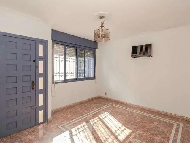 Casa / Sobrado para Venda em Porto Alegre/RS Jardim Itu Sabará 3 Quartos