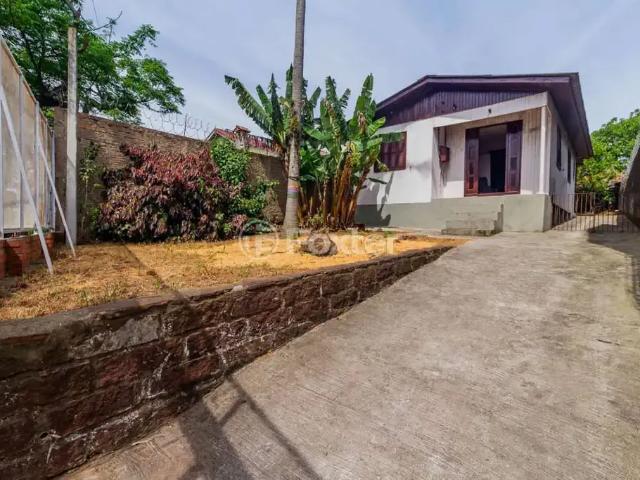 Casa / Sobrado para Venda em Porto Alegre/RS Jardim Itu Sabará 3 Quartos