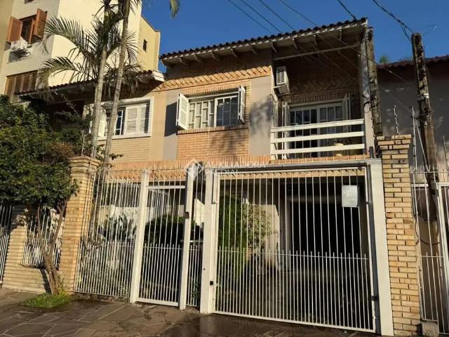 Casa / Sobrado para Venda em Porto Alegre/RS Jardim Itu 3 Quartos