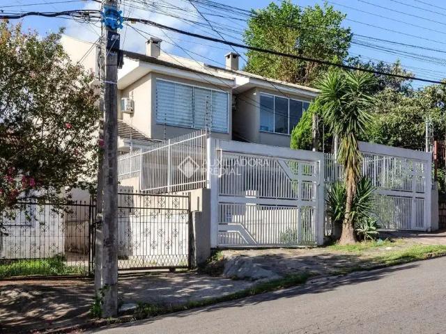 Casa / Sobrado para Venda em Porto Alegre/RS Jardim Sabará 3 Quartos