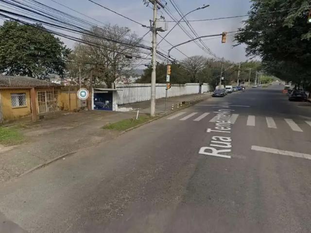 Casa / Sobrado para Venda em Porto Alegre/RS Jardim Itu Sabará 3 Quartos