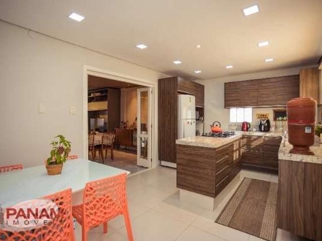 Casa / Sobrado para Venda em Porto Alegre/RS Jardim Itu Sabará 3 Quartos