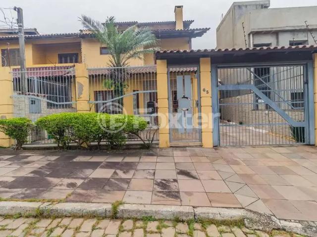 Casa / Sobrado para Venda em Porto Alegre/RS Jardim Leopoldina 4 Quartos