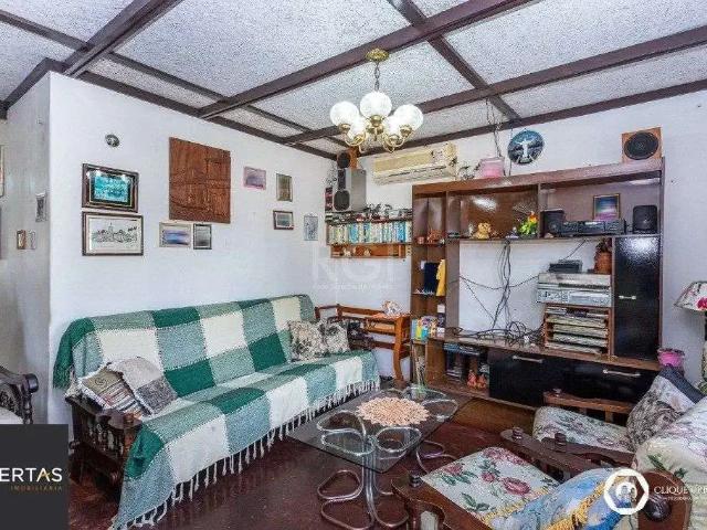 Casa / Sobrado para Venda em Porto Alegre/RS Jardim Leopoldina 4 Quartos