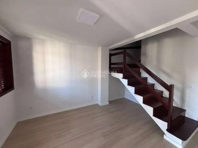 Casa / Sobrado para Venda em Porto Alegre/RS Jardim Leopoldina 3 Quartos