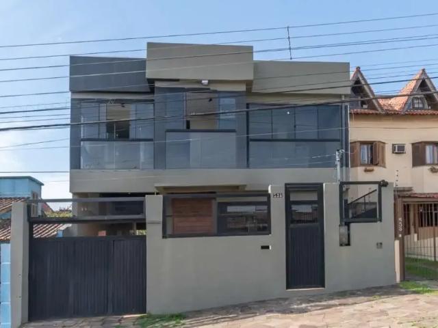 Casa / Sobrado para Venda em Porto Alegre/RS Jardim Leopoldina 3 Quartos