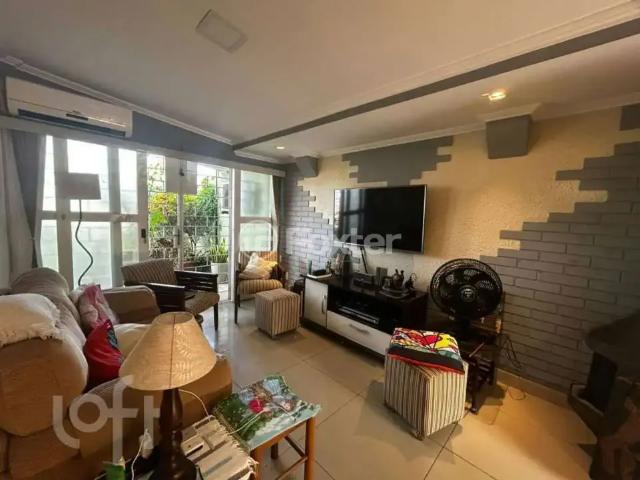 Casa / Sobrado para Venda em Porto Alegre/RS Jardim Leopoldina 3 Quartos