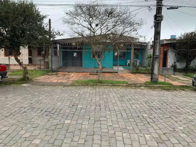 Casa / Sobrado para Venda em Porto Alegre/RS Jardim Leopoldina 3 Quartos