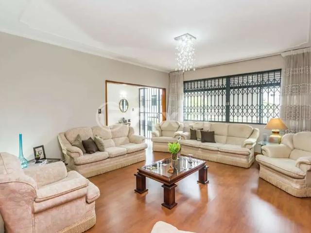 Casa / Sobrado para Venda em Porto Alegre/RS Jardim Lindóia 4 Quartos