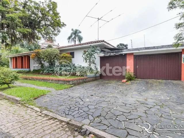 Casa / Sobrado para Venda em Porto Alegre/RS Jardim Lindóia 4 Quartos