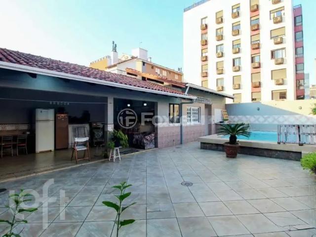Casa / Sobrado para Venda em Porto Alegre/RS Jardim Lindóia 4 Quartos