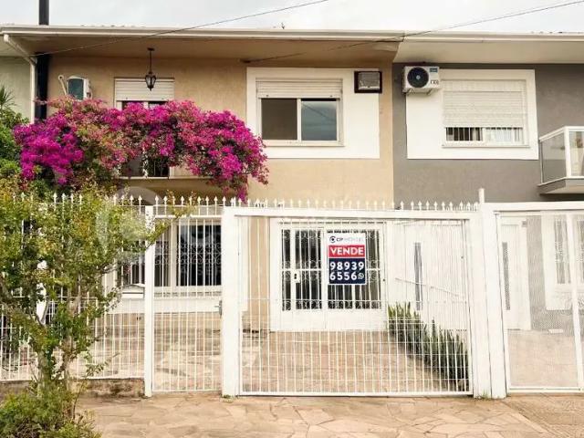 Casa / Sobrado para Venda em Porto Alegre/RS Jardim Lindóia 4 Quartos