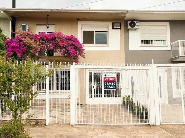 Casa / Sobrado para Venda em Porto Alegre/RS Jardim Lindóia 4 Quartos