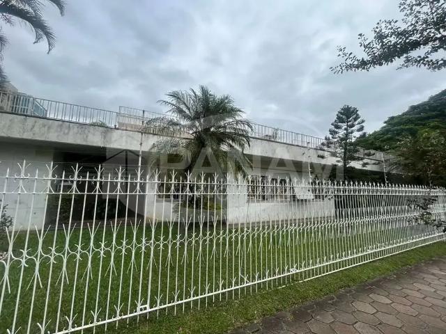 Casa / Sobrado para Venda em Porto Alegre/RS Jardim Lindóia 4 Quartos