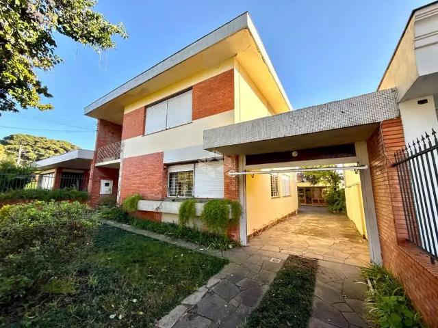 Casa / Sobrado para Venda em Porto Alegre/RS Jardim Lindóia 4 Quartos