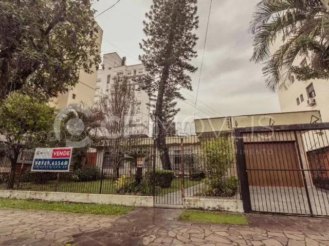 Casa / Sobrado para Venda em Porto Alegre/RS Jardim Lindóia 5 Quartos