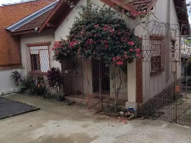 Casa / Sobrado para Venda em Porto Alegre/RS Jardim Lindóia 2 Quartos