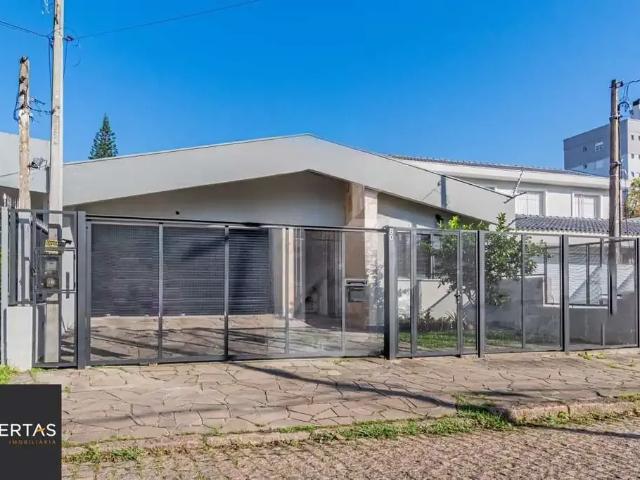 Casa / Sobrado para Venda em Porto Alegre/RS Jardim Lindóia 3 Quartos