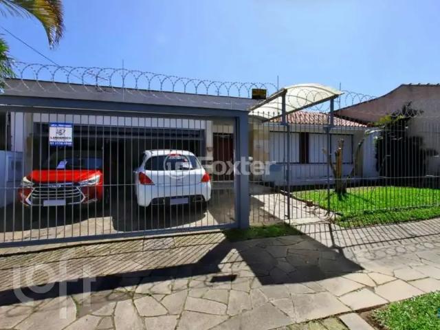 Casa / Sobrado para Venda em Porto Alegre/RS Jardim Lindóia 3 Quartos