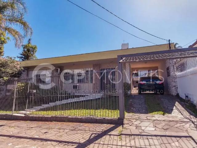 Casa / Sobrado para Venda em Porto Alegre/RS Jardim Lindóia 3 Quartos