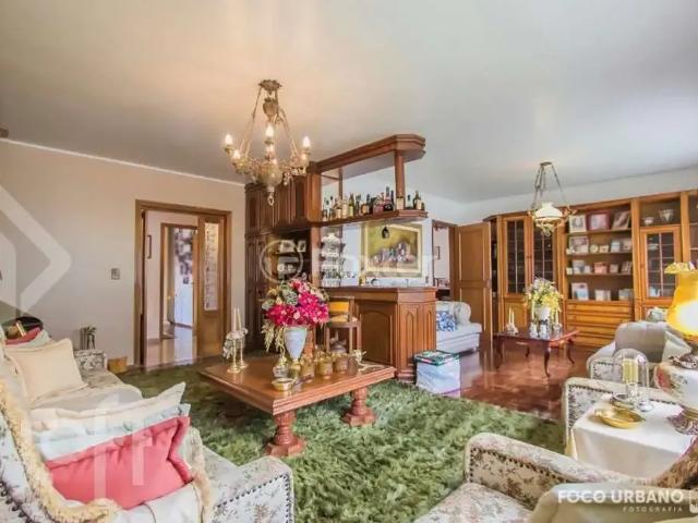 Casa / Sobrado para Venda em Porto Alegre/RS Jardim Lindóia 3 Quartos