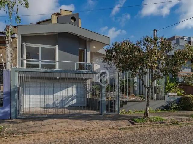 Casa / Sobrado para Venda em Porto Alegre/RS Jardim Lindóia 3 Quartos