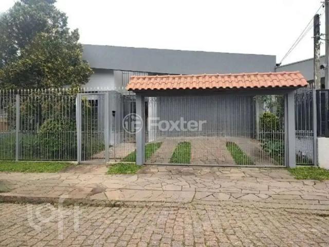 Casa / Sobrado para Venda em Porto Alegre/RS Jardim Lindóia 3 Quartos