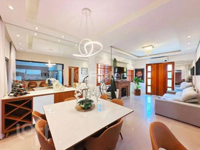 Casa / Sobrado para Venda em Porto Alegre/RS Jardim Lindóia 3 Quartos
