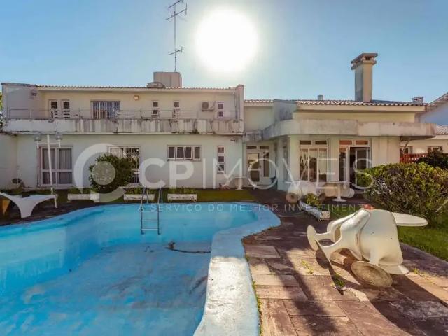 Casa / Sobrado para Venda em Porto Alegre/RS Jardim Lindóia 3 Quartos