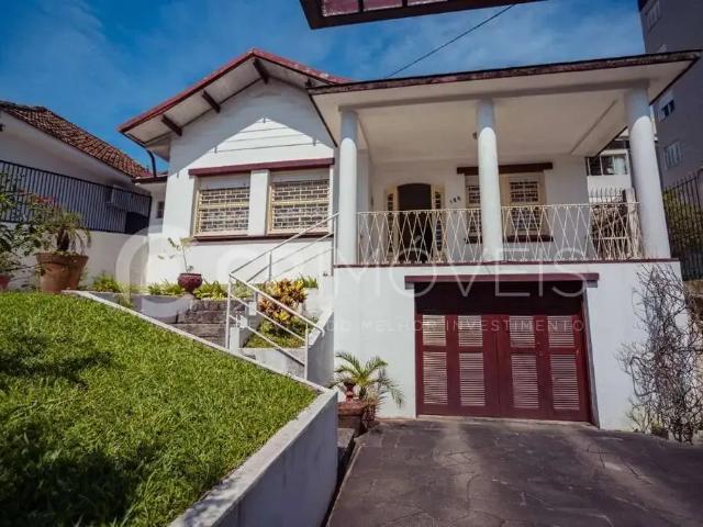 Casa / Sobrado para Venda em Porto Alegre/RS Jardim Lindóia 3 Quartos