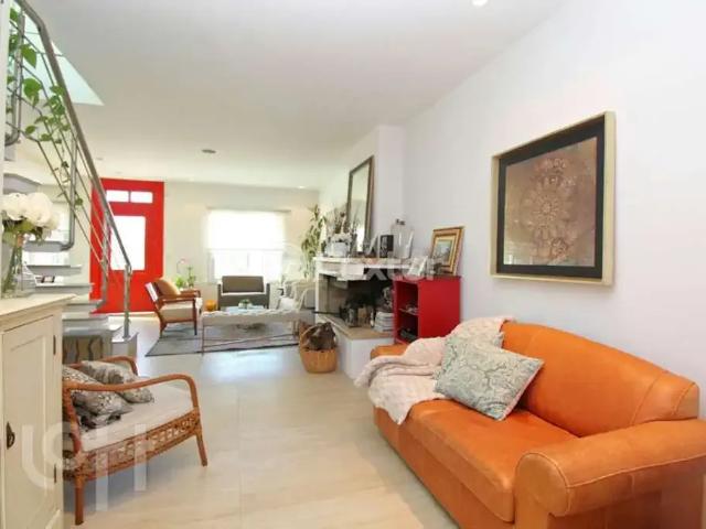 Casa / Sobrado para Venda em Porto Alegre/RS Jardim Lindóia 3 Quartos