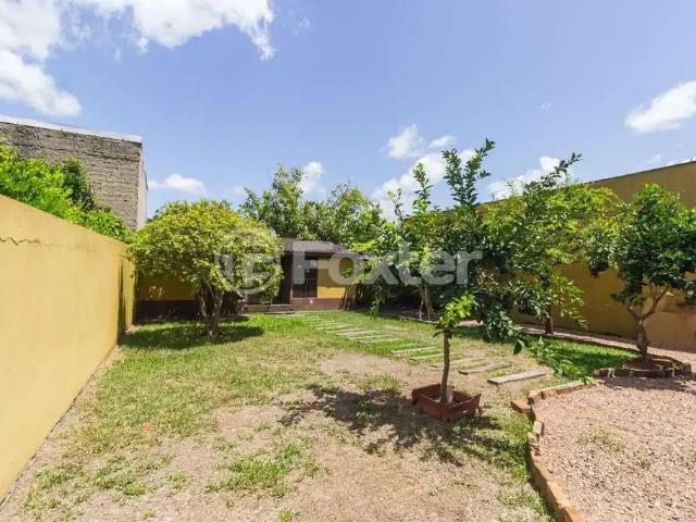 Casa / Sobrado para Venda em Porto Alegre/RS Jardim São Pedro 3 Quartos