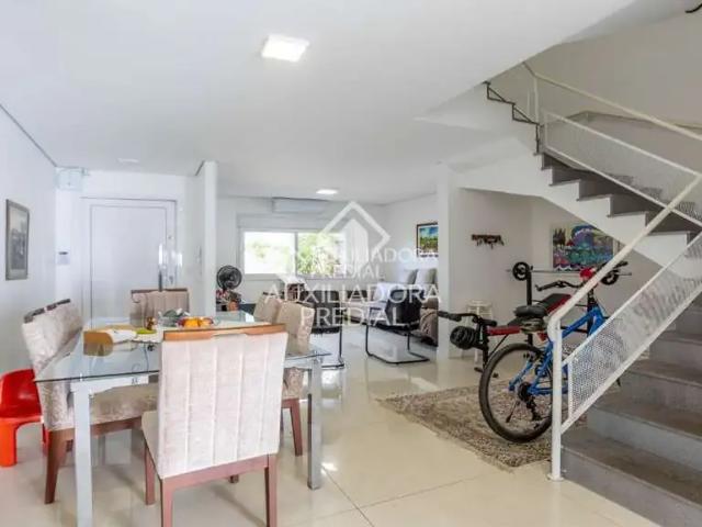 Casa / Sobrado para Venda em Porto Alegre/RS Jardim São Pedro 3 Quartos
