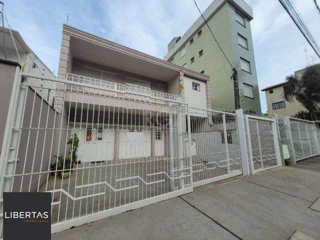 Casa / Sobrado para Venda em Porto Alegre/RS Jardim São Pedro 4 Quartos