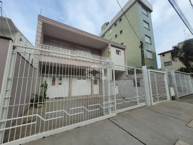 Casa / Sobrado para Venda em Porto Alegre/RS Jardim São Pedro 4 Quartos