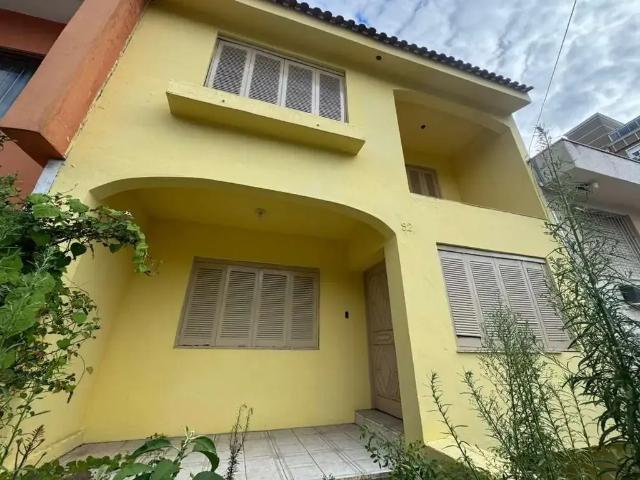 Casa / Sobrado para Venda em Porto Alegre/RS Jardim São Pedro 5 Quartos