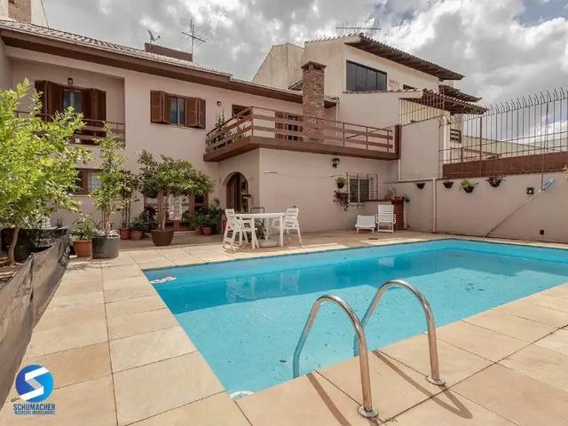 Casa / Sobrado para Venda em Porto Alegre/RS Jardim Planalto 3 Quartos