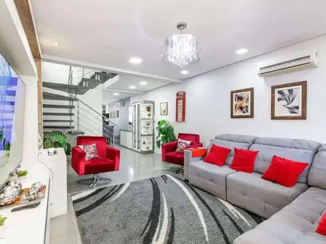 Casa / Sobrado para Venda em Porto Alegre/RS Jardim Planalto 3 Quartos