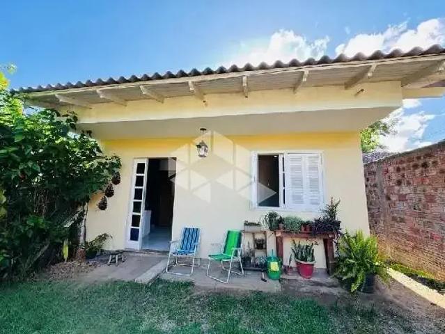 Casa / Sobrado para Venda em Porto Alegre/RS Lami 2 Quartos