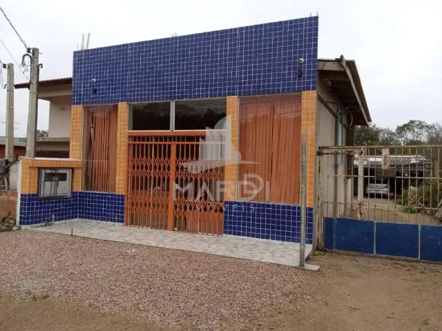 Casa / Sobrado para Venda em Porto Alegre/RS Lami 2 Quartos