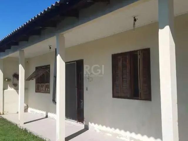 Casa / Sobrado para Venda em Porto Alegre/RS Lami 2 Quartos