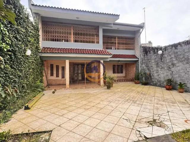 Casa / Sobrado para Venda em Porto Alegre/RS Lami 3 Quartos